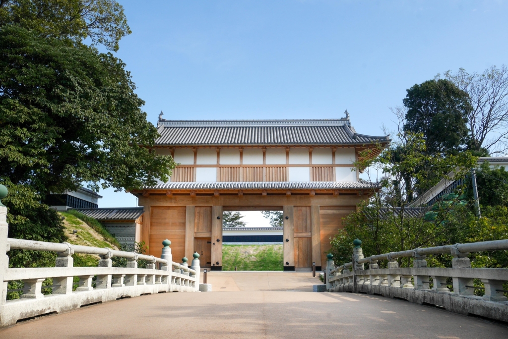 Kairakuen: One of the Three Major Japanese Gardens, and a Historic Spot ...